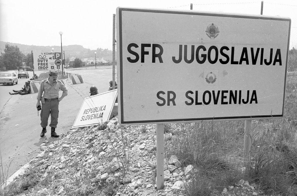 Inter-republic signs in Yugoslavia and the USSR? : r/AskEurope