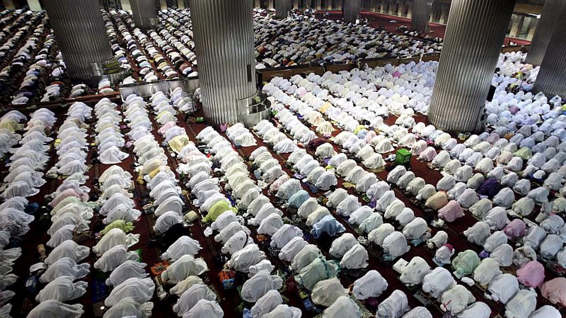 Muslimanska populacija raste dvakrat hitreje od preostale - RTVSLO.si