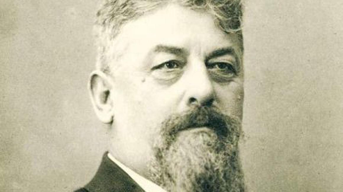 Tavčarjev dvorec vse bliže celoviti prenovi - RTVSLO.si