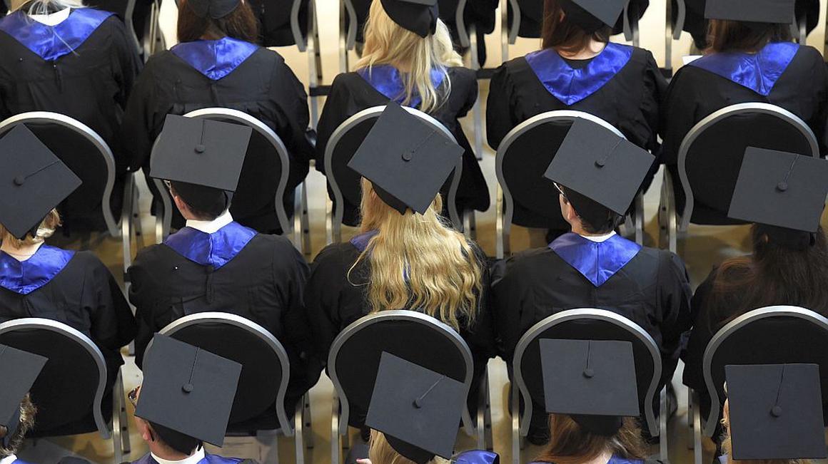 Konec je: diplom po starih programih ne bo več. Kaj pa preostane ...